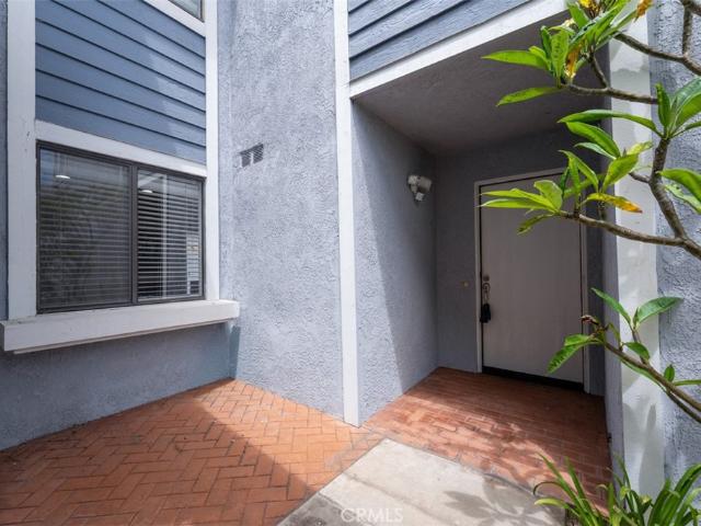 939 W 19th