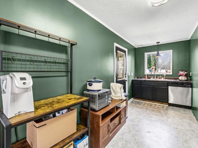 939 Watauga Rd