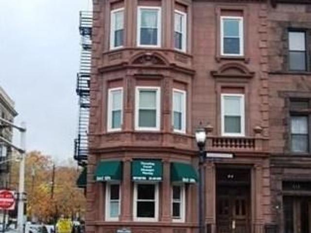 939 Washington St #B2 Hoboken, NJ 07030