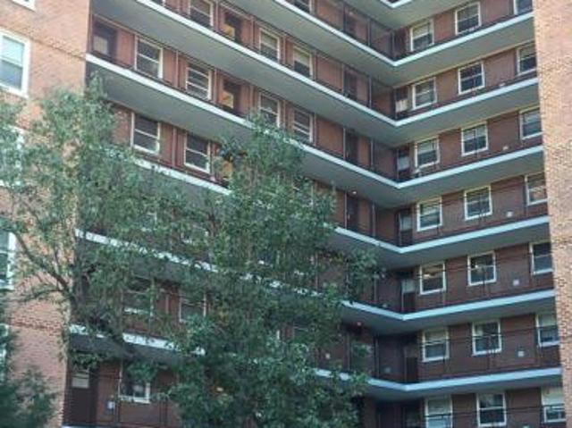97 10 62 Dr 8G, Rego Park, NY