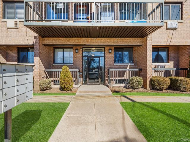 97 11 North Conduit Avenue, Unit 3C | Compass