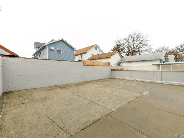 97 22 th Street