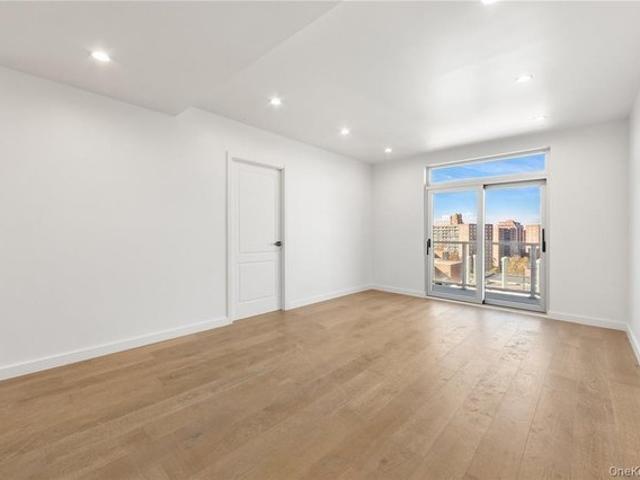 97 29 64th Rd Unit 7E, Rego Park, NY 11374