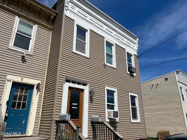 97 3rd Avenue