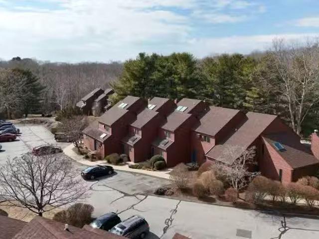 97 West Main Street, APT 41, East Lyme, CT 06357