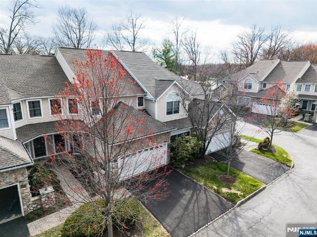 97 Winged Foot Drive # 101