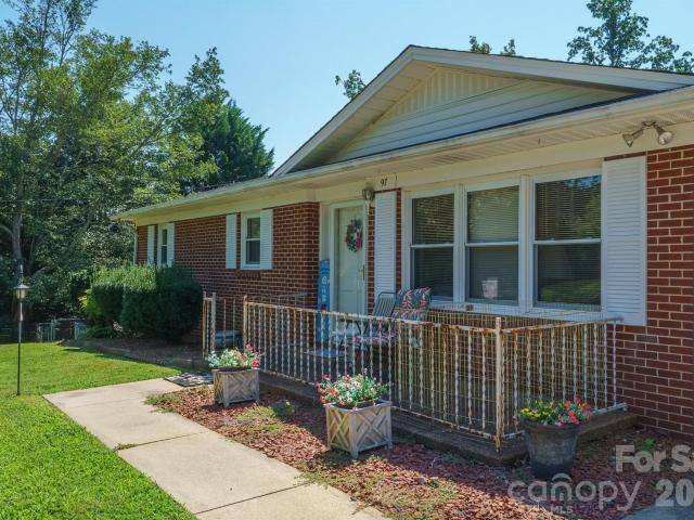 97 Willow Court