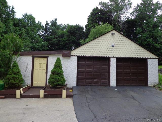 97 and 99 smith hill road