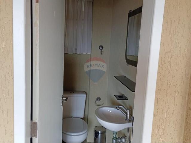 97 Área Útil Apartamento Alugar, 3 Dormitórios localizado em Avenida dos Estados, 405 Próximo a Av. dos Estados Portão, Curitiba, Paraná, 80610150 | Brasil