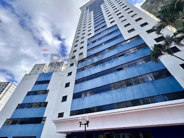 97 Área Útil Apartamento Alugar, 3 Dormitórios localizado em Rua Doutor João Pondé, 61 Condomínio Edifício Residencial Paul Cezanne Barra, Salvador, Bahia, 40140810 | Brasil