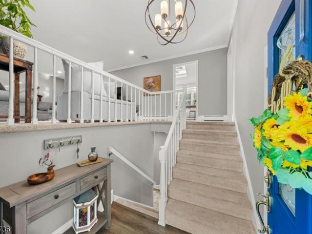 97 Beacon Hill Rd