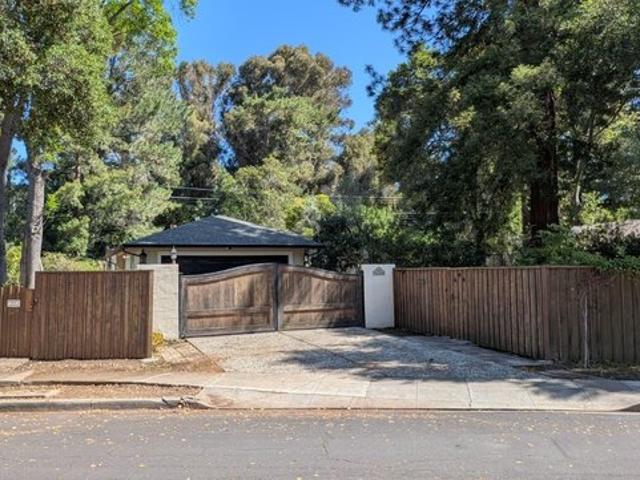 97 Belleau Ave, Atherton, CA 94027