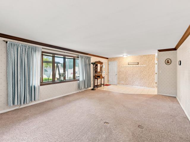 97 Bosstick Avenue