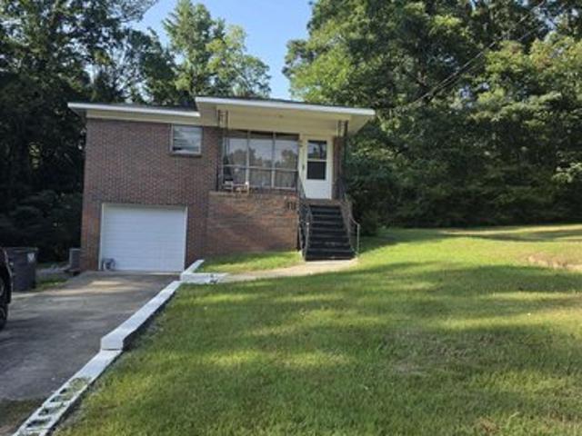 97 Chapel Dr, Bessemer, AL 35023