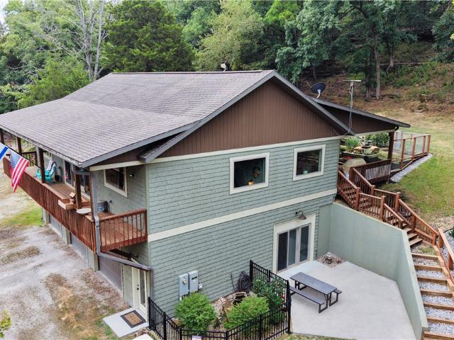 97 Clearwater Lane