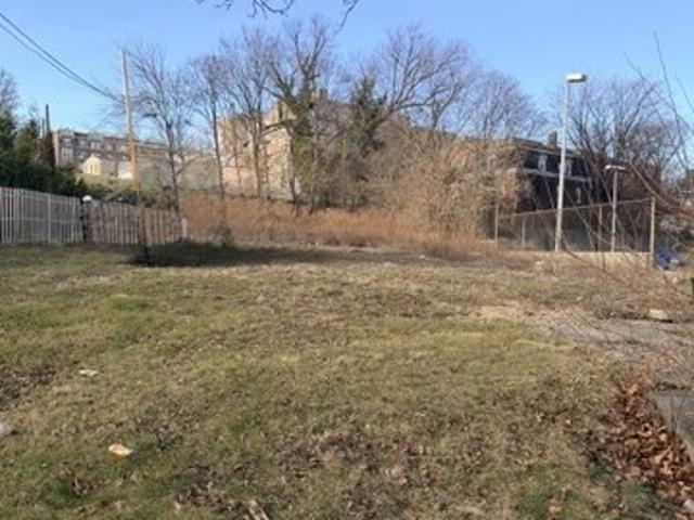 97 Clinton Ave, Newark, NJ 07114