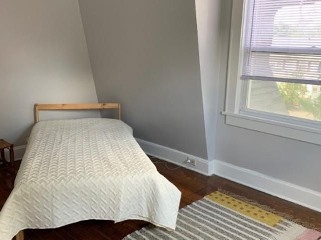 97 Elliot Pl