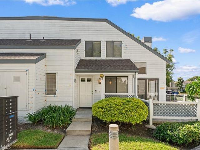 97 Fallingstar Unit 56, Irvine, CA 92614