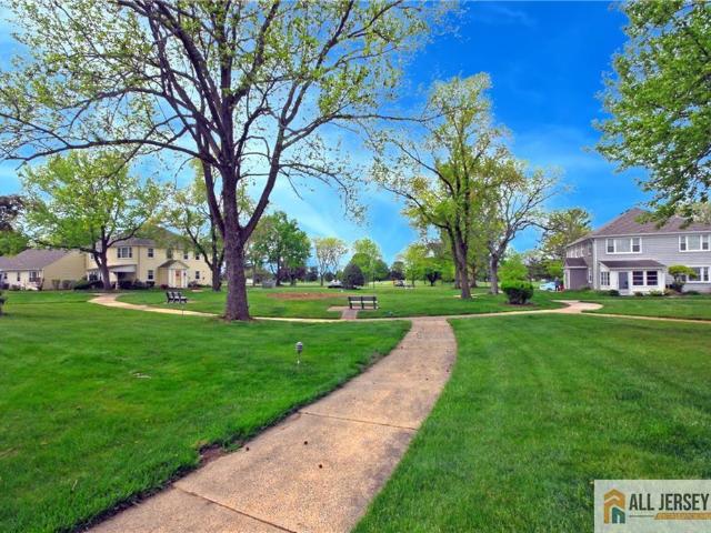 97 Glenwood Lane B