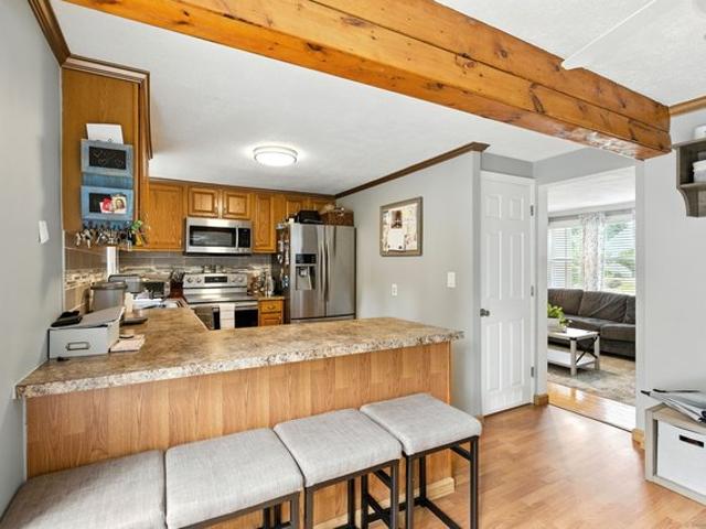 97 McKinley Dr, New Britain, CT 06053
