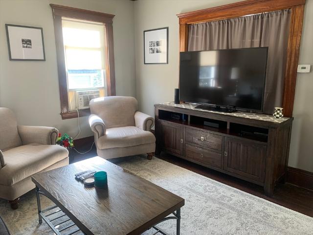 97 Nightingale Ave, Unit 2, Quincy, MA 02169 | MLS #73325 | Compass