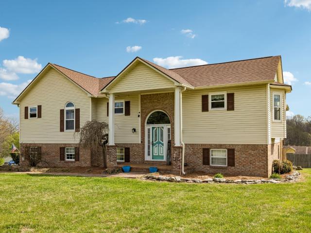 97 Oak Valley Dr