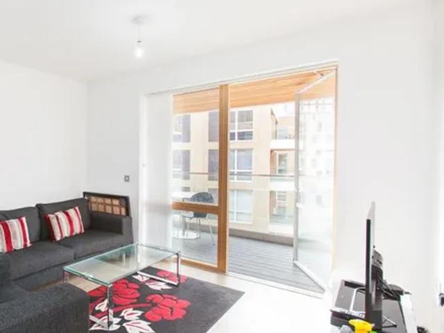 97 Rathbone Street, London, E16 1FQ, United Kingdom | 1 bed apartment for rent #139068201 | Rentberry