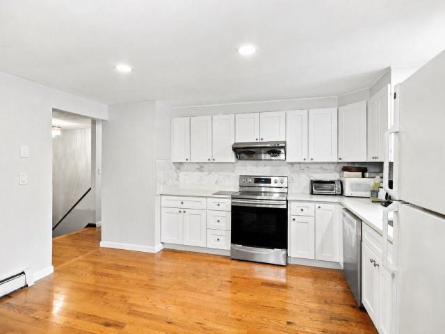 97 Rockingham Road