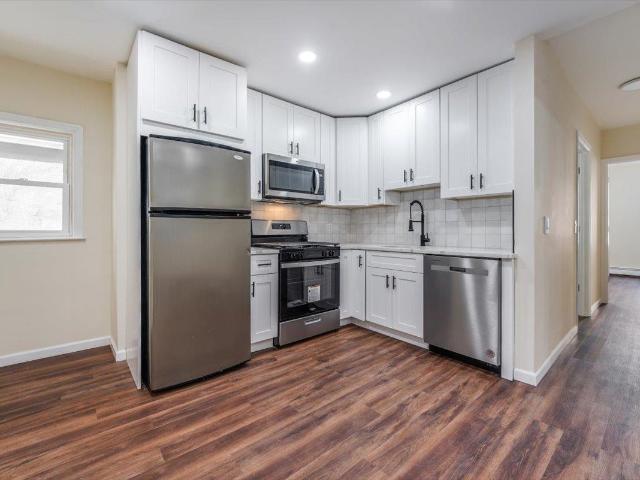 97 St Pauls Ave # 1A