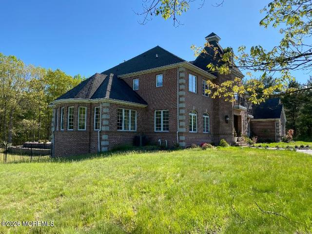 97 Stone Hill Road