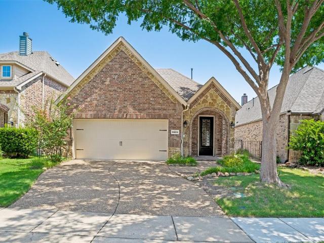 9404 National Pines Drive