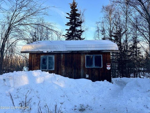 9404 S Starlight Ln, Wasilla, AK 99623
