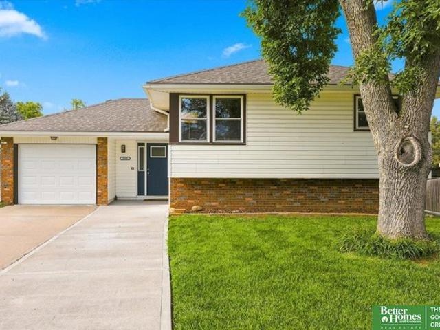 9406 Ames Ave, Omaha, NE 68134