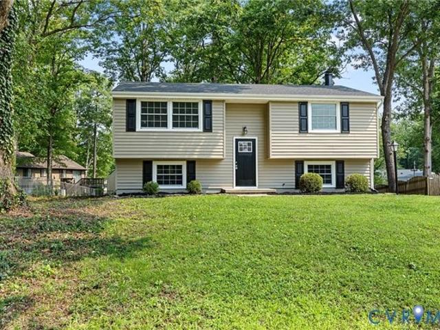 9406 Emmett Rd, Glen Allen, VA 23060