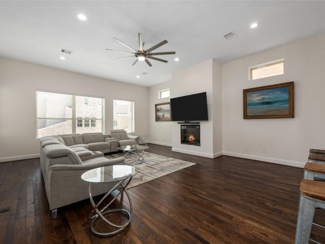 9406 Glenfield Ct, Houston, TX 77096 | MLS #9324 | Compass