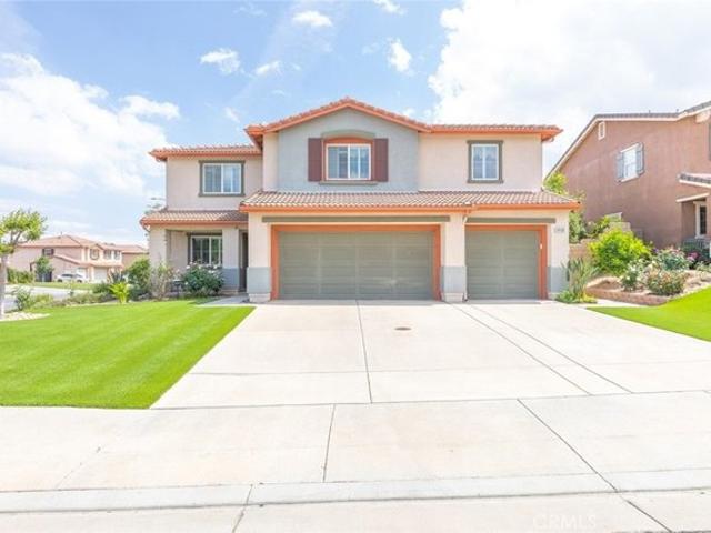 9406 Hampstead Ct, Riverside, CA 92508