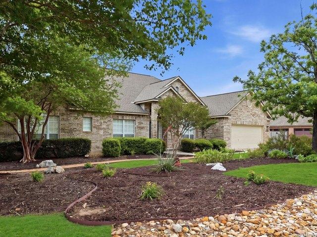 9406 Potters Pt, Helotes, TX 78023