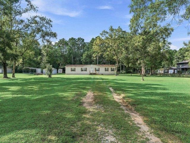 9407 Northridge Dr, Orange, TX 77632