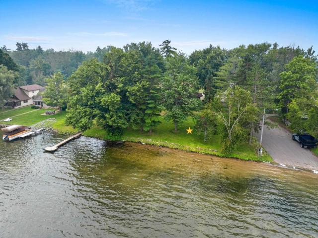 9408 N Kelly Lake Rd, Suring, WI 54174 | MLS #50321 | Compass