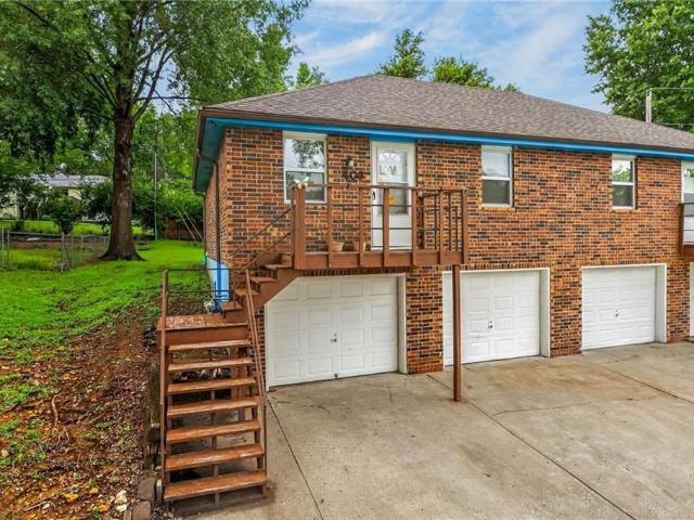 9408 9 E 83rd Street