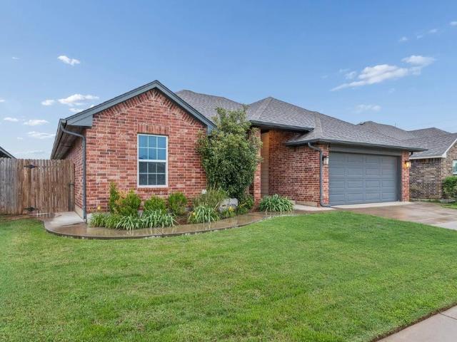 9409 NW 87th Place