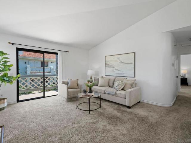 9409 Fairgrove Lane 204