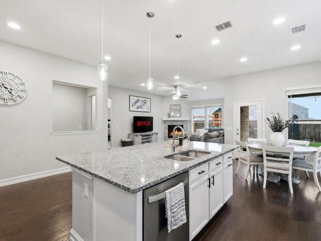 9409 Leisure Pace Lane