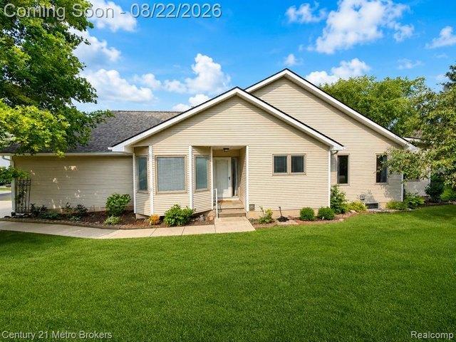 9409 Linda Dr, Davison, MI 48423
