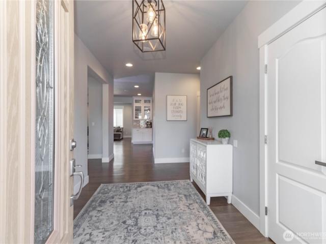9409 9th Ave Ct E, Tacoma, WA 98445 | MLS #2516