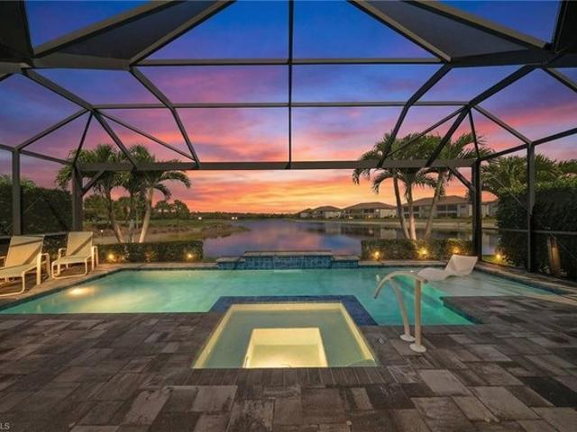 9400 Montelanico Loop, Naples, FL 34119