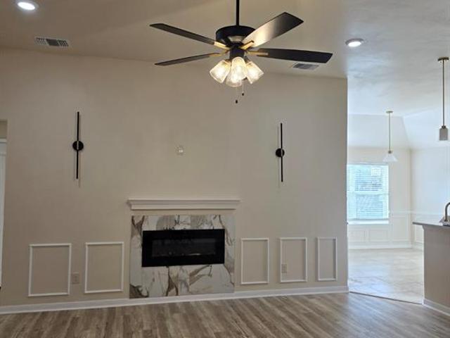 9400 Claudia Dr, Fort Worth, TX 76134 | MLS #21143 | Compass