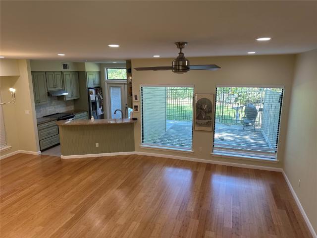 9400 Doliver Dr, Unit 9, Houston, TX 77063 | MLS #2886 | Compass
