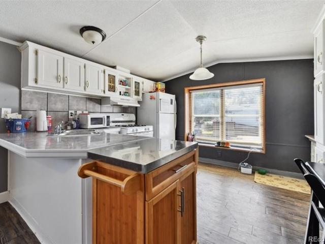 9400 Elm Ct Lot 603E, Denver, CO 80260