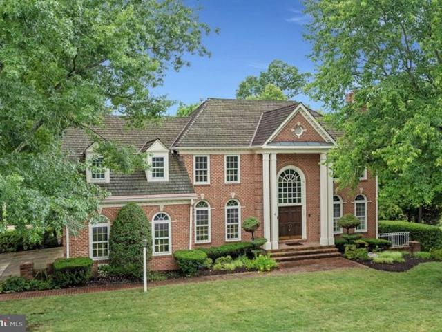 9400 Ludgate Dr, Alexandria, VA 22309